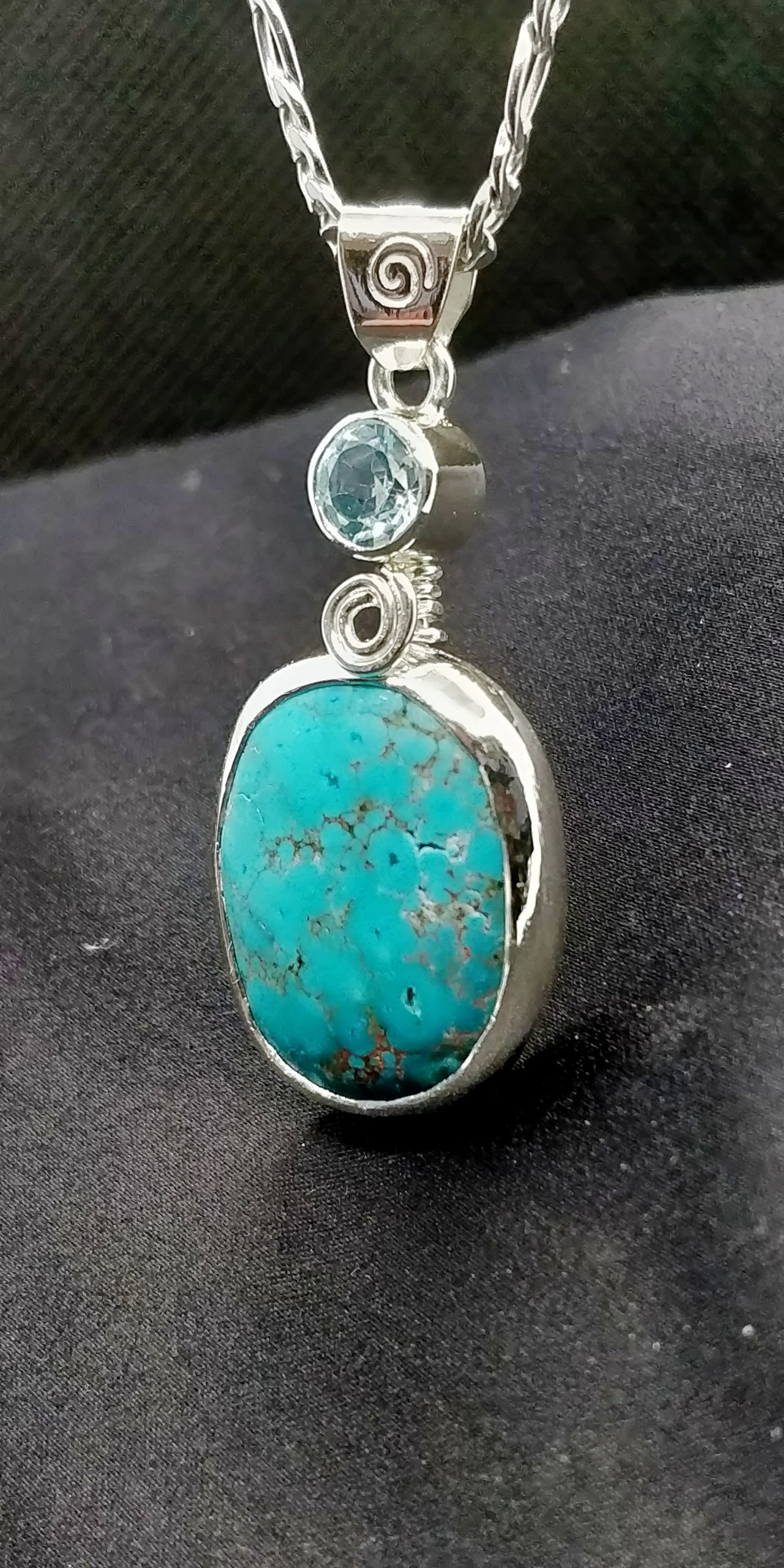 Tibetan Turquoise/ topaz pendant – Sielunkristalli